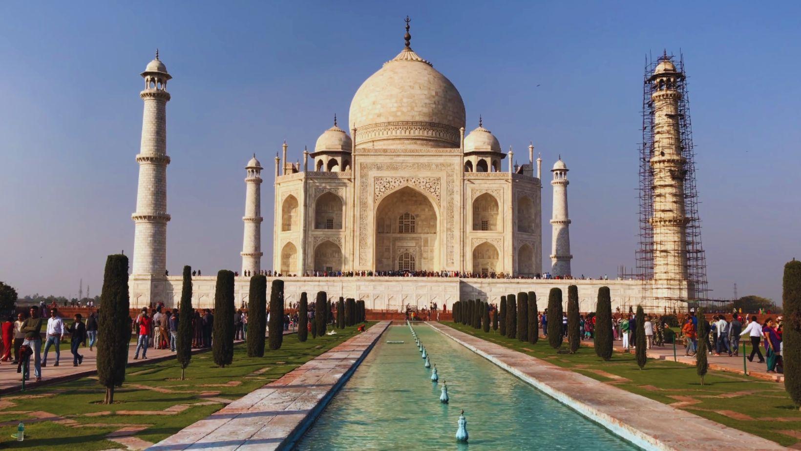 Top 10 Historical and Cultural Sites in India!