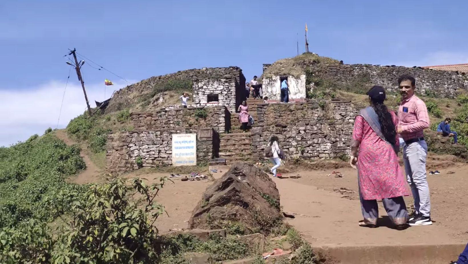 Mullayanagiri Peak: Timings, Entry Fees, Trekking!