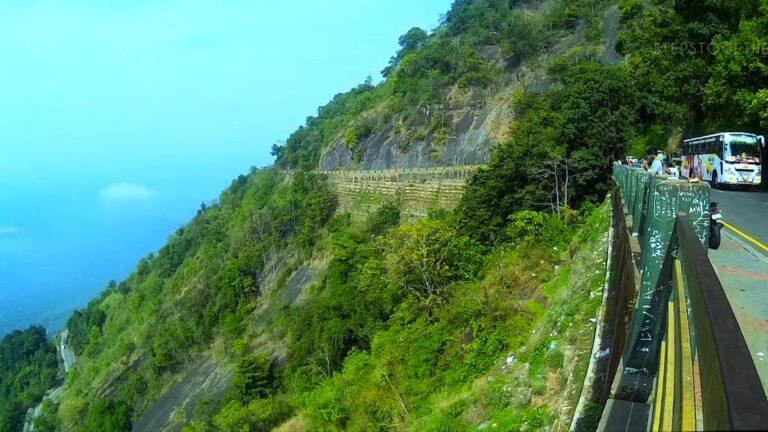 Lakkidi View Point: Timings, Entry Fee, Best Time to Visit!