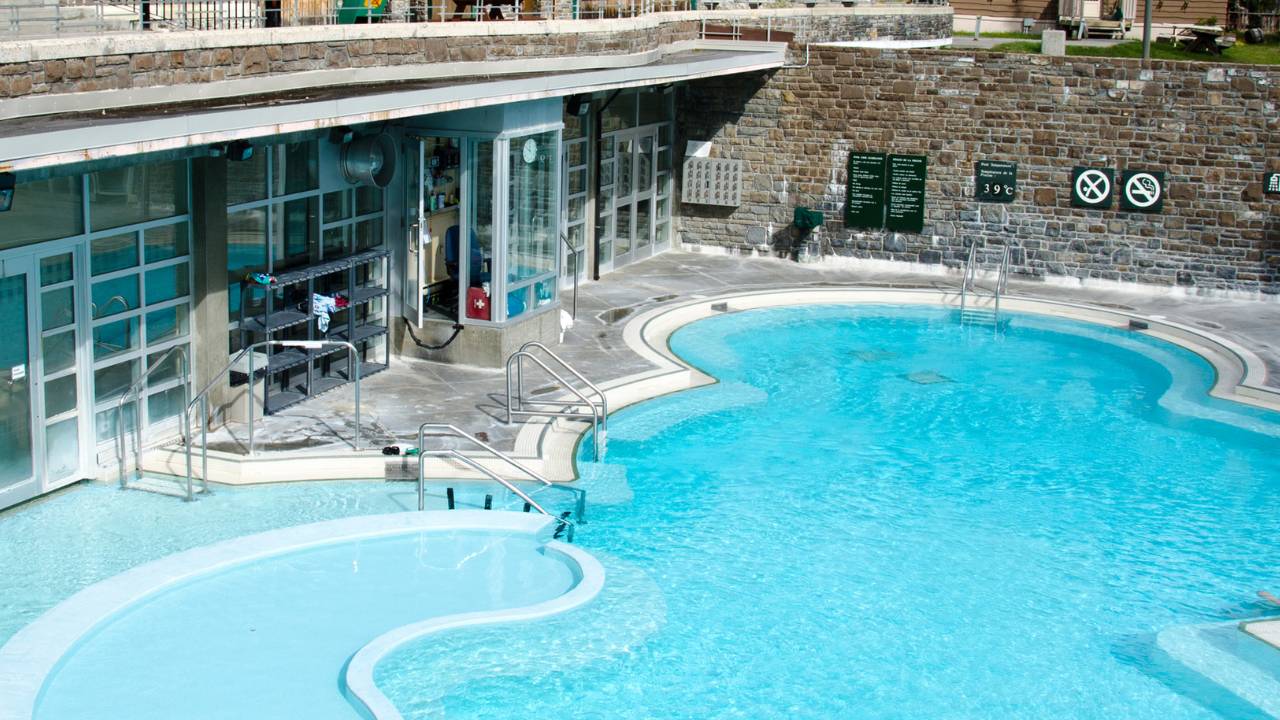 Hot Springs in Canada: 7 Breathtaking Spots for a Soothing Escape ...