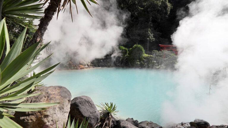 Hot Springs in Canada: 7 Breathtaking Spots for a Soothing Escape ...